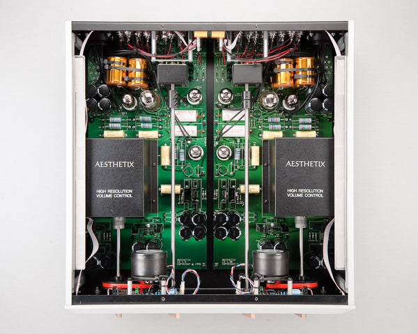 Aesthetix Callisto Eclipse Tube Line Stage Preamplifier | Vinyl Sound ...